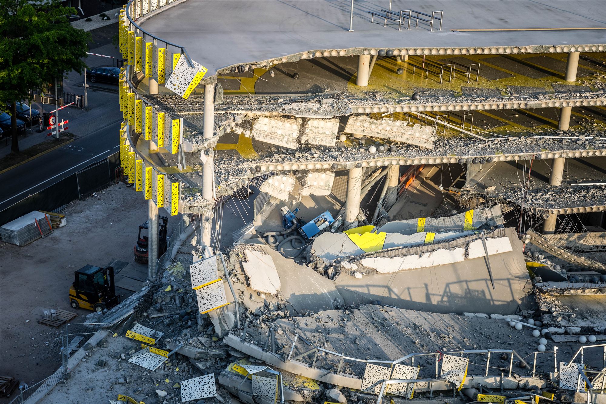 Definitieve rekenregels breedplaatvloeren - Solid Services Engineering